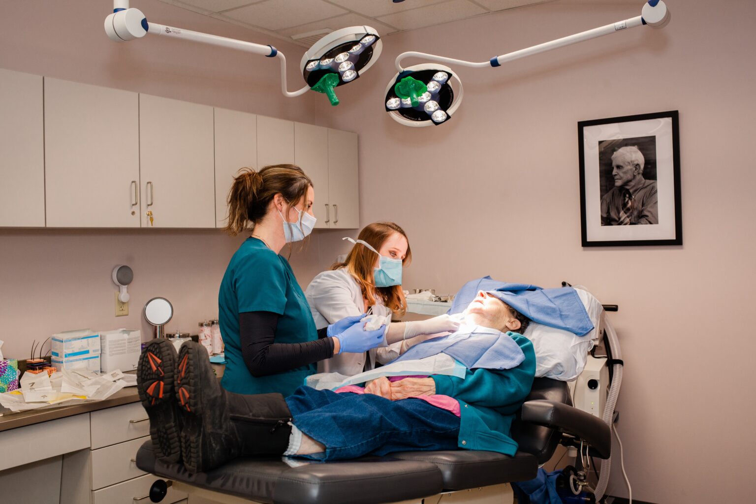 Kelly Reynolds, PA - Anew Dermatology, Skin Cancer & Reconstruction